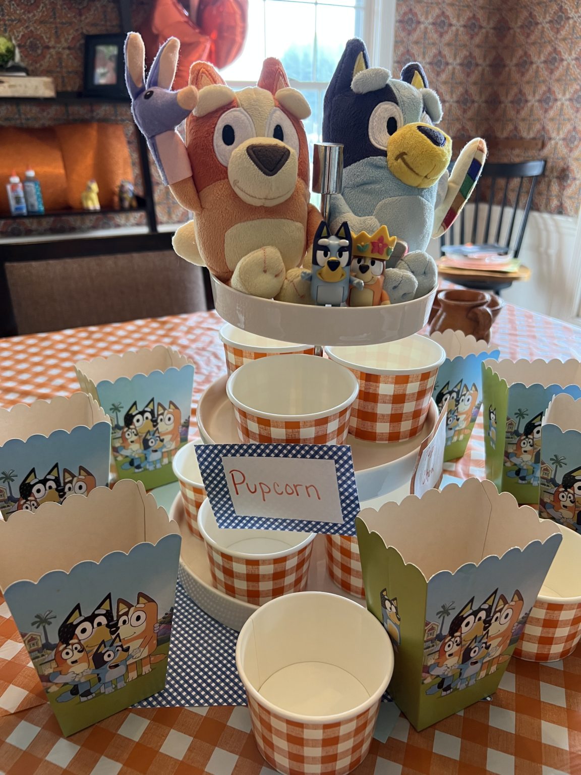 SIMPLE, FUN BLUEY PARTY IDEAS! – Work. Play. Mommy.