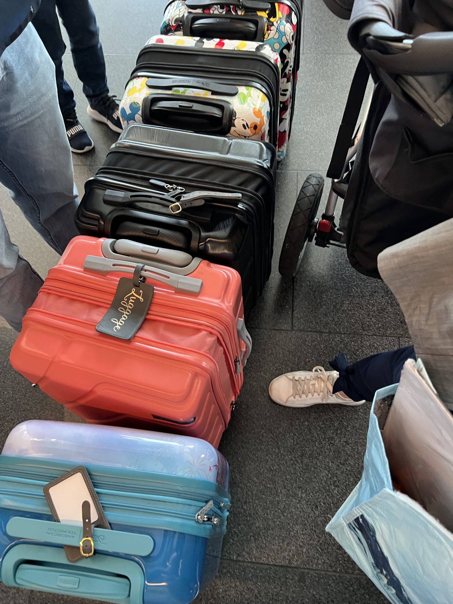 Flying with Kids: A Tried and Trusted Recipe for a Hassle-Free Flight ...